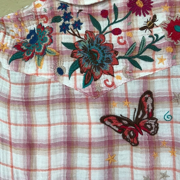 Johnny Was | Tops | Johnny Was Bnwt Gorgeous Embroidered Button Down ...